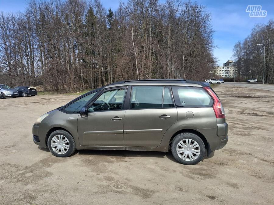 Ситроен C4 Grand Picasso 2007 в Вильнюс, объемом двигателя 1.60 л и пробегом 380 тыс. км за 890 €, фото 8 на AUTOMOTO.COM.LV