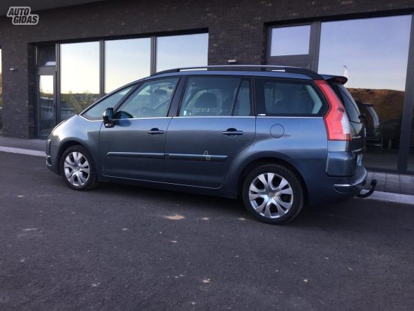 Citroen C4 Grand Picasso 2007 in Silute, with an engine capacity of 2.00 L and mileage of 235 thousand km for 2750 €, photo 2 on AUTOMOTO.COM.LV