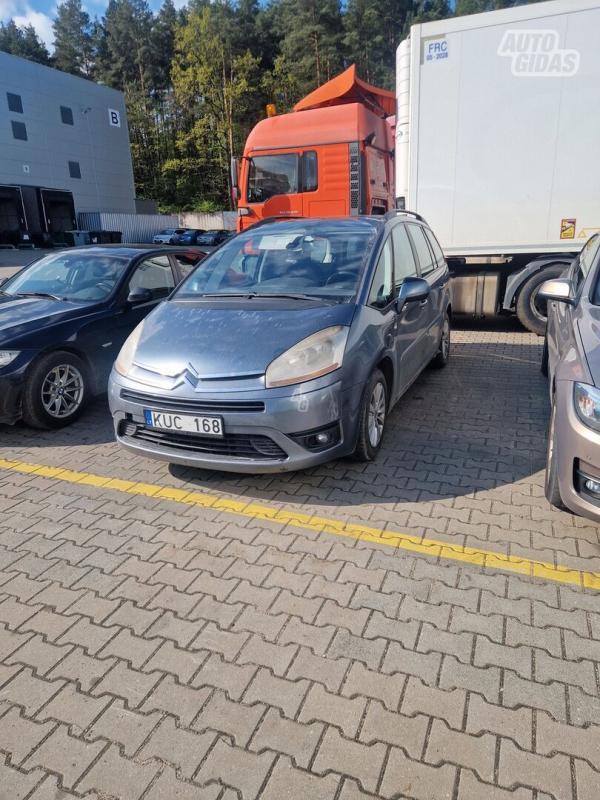 Citroen C4 Grand Picasso 2007 in Vilnius, with an engine capacity of 1.60 L and mileage of 389 thousand km for 1500 €, photo 1 on AUTOMOTO.COM.LV