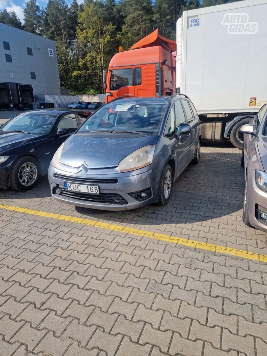 Citroen C4 Grand Picasso 2007 in Vilnius, with an engine capacity of 1.60 L and mileage of 389 thousand km for 1500 €, photo 1 on AUTOMOTO.COM.LV