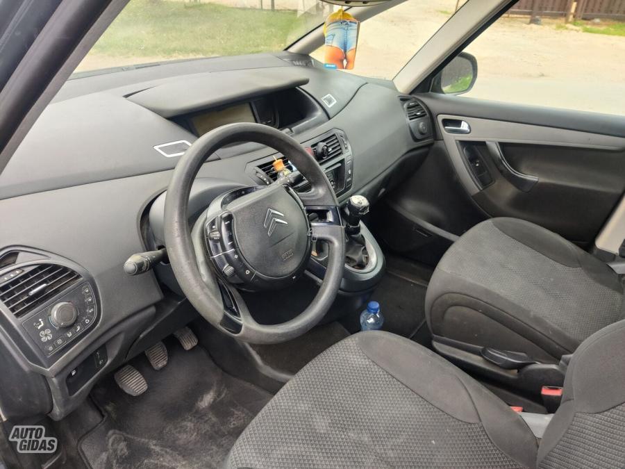 Citroen C4 Grand Picasso 2007 in Siauliai, with an engine capacity of 1.60 L and mileage of 390 thousand km for 900 €, photo 6 on AUTOMOTO.COM.LV