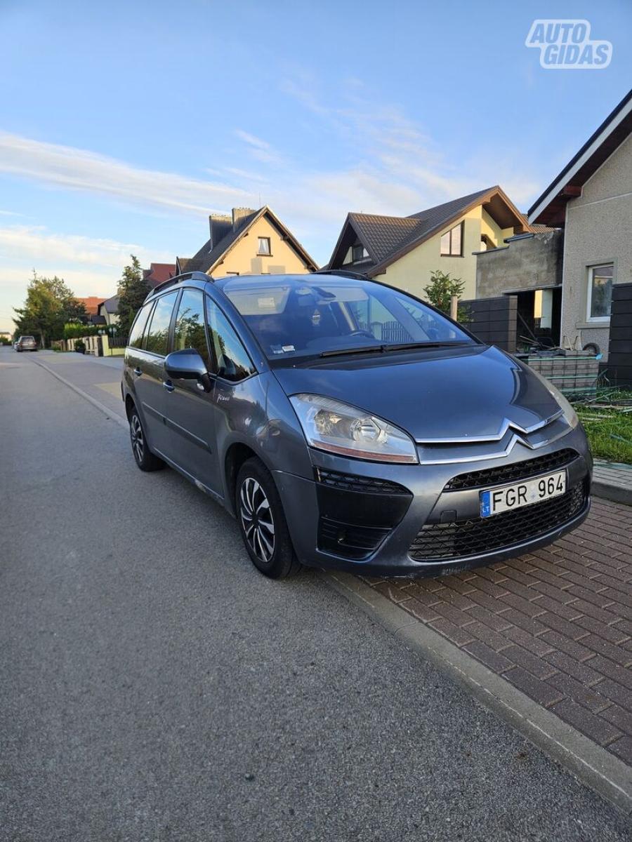 Ситроен C4 Grand Picasso 2007 в Клайпеда, объемом двигателя 1.60 л и пробегом 337 тыс. км за 1000 €, фото 3 на AUTOMOTO.COM.LV