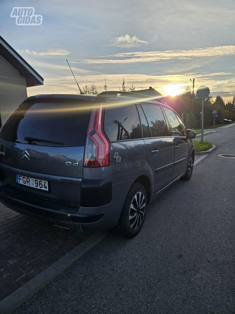 Ситроен C4 Grand Picasso 2007 в Клайпеда, объемом двигателя 1.60 л и пробегом 337 тыс. км за 1000 €, фото 4 на AUTOMOTO.COM.LV