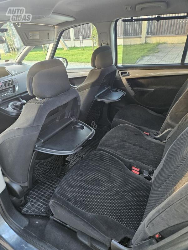 Ситроен C4 Grand Picasso 2007 в Клайпеда, объемом двигателя 1.60 л и пробегом 337 тыс. км за 1000 €, фото 5 на AUTOMOTO.COM.LV