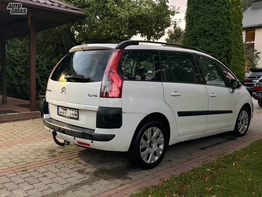 Citroen C4 Grand Picasso 2007 Viļņa, ar dzinēja tilpumu 2.00 L un nobraukumu 286 tūkst. km par 1650 €, foto 6 vietnē AUTOMOTO.COM.LV