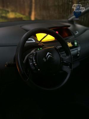 Citroen C4 Grand Picasso 2007 Viļņa, ar dzinēja tilpumu 2.00 L un nobraukumu 286 tūkst. km par 1650 €, foto 15 vietnē AUTOMOTO.COM.LV
