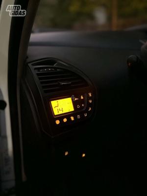 Citroen C4 Grand Picasso 2007 Viļņa, ar dzinēja tilpumu 2.00 L un nobraukumu 286 tūkst. km par 1650 €, foto 19 vietnē AUTOMOTO.COM.LV