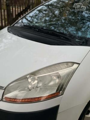 Citroen C4 Grand Picasso 2007 Viļņa, ar dzinēja tilpumu 2.00 L un nobraukumu 286 tūkst. km par 1650 €, foto 21 vietnē AUTOMOTO.COM.LV