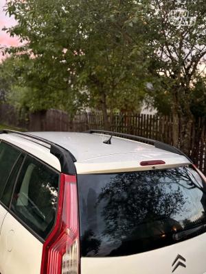 Citroen C4 Grand Picasso 2007 Viļņa, ar dzinēja tilpumu 2.00 L un nobraukumu 286 tūkst. km par 1650 €, foto 24 vietnē AUTOMOTO.COM.LV