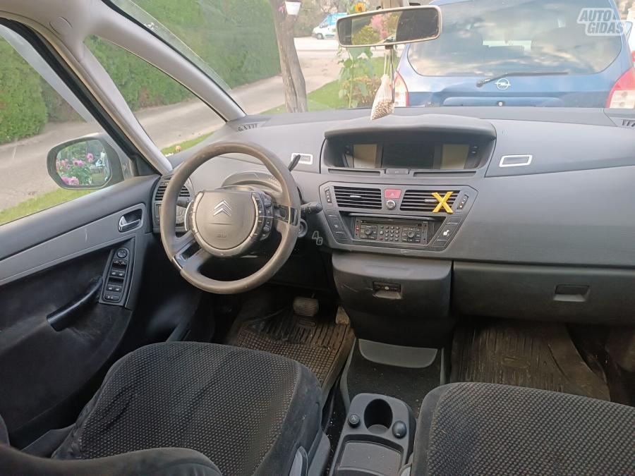 Ситроен C4 Grand Picasso 2007 в Расейняй, объемом двигателя 1.60 л и пробегом 389 тыс. км за 530 €, фото 7 на AUTOMOTO.COM.LV