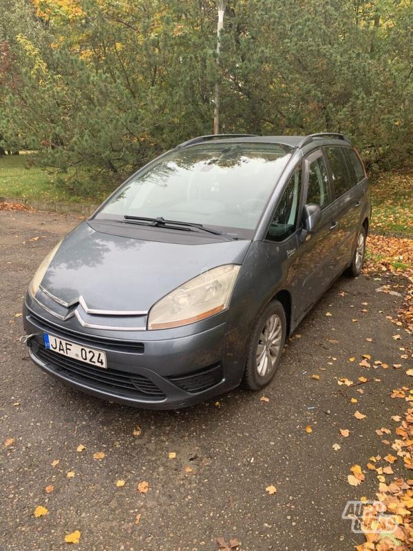 Citroen C4 Grand Picasso 2007 in Panevezys, with an engine capacity of 1.60 L and mileage of 0 thousand km for 500 €, photo 1 on AUTOMOTO.COM.LV