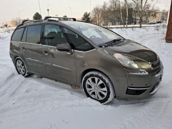 Ситроен C4 Grand Picasso 2008 в Паневежис, объемом двигателя 2.00 л и пробегом 347 тыс. км за 1500 €, фото 2 на AUTOMOTO.COM.LV