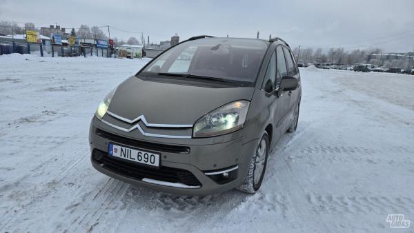 Citroen C4 Grand Picasso 2008 in Panevezys, with an engine capacity of 2.00 L and mileage of 347 thousand km for 1700 €, photo 2 on AUTOMOTO.COM.LV