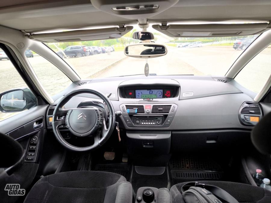 Ситроен C4 Grand Picasso 2008 в Каунас, объемом двигателя 2.00 л и пробегом 295 тыс. км за 1850 €, фото 4 на AUTOMOTO.COM.LV