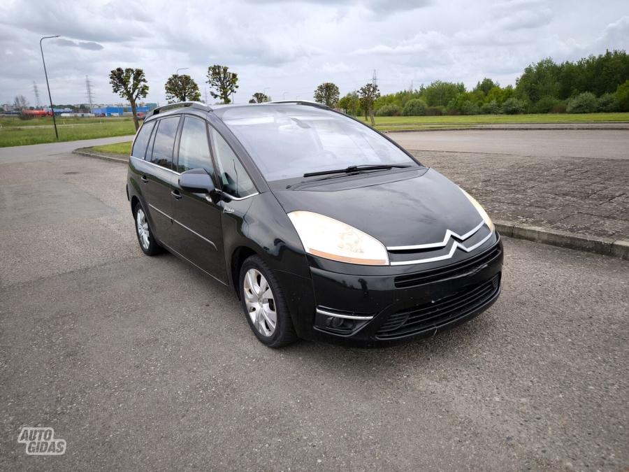 Citroen C4 Grand Picasso 2008 in Kaunas, with an engine capacity of 2.00 L and mileage of 295 thousand km for 1850 €, photo 1 on AUTOMOTO.COM.LV