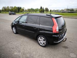 Citroen C4 Grand Picasso 2008 in Kaunas, with an engine capacity of 2.00 L and mileage of 295 thousand km for 1850 €, photo 8 on AUTOMOTO.COM.LV