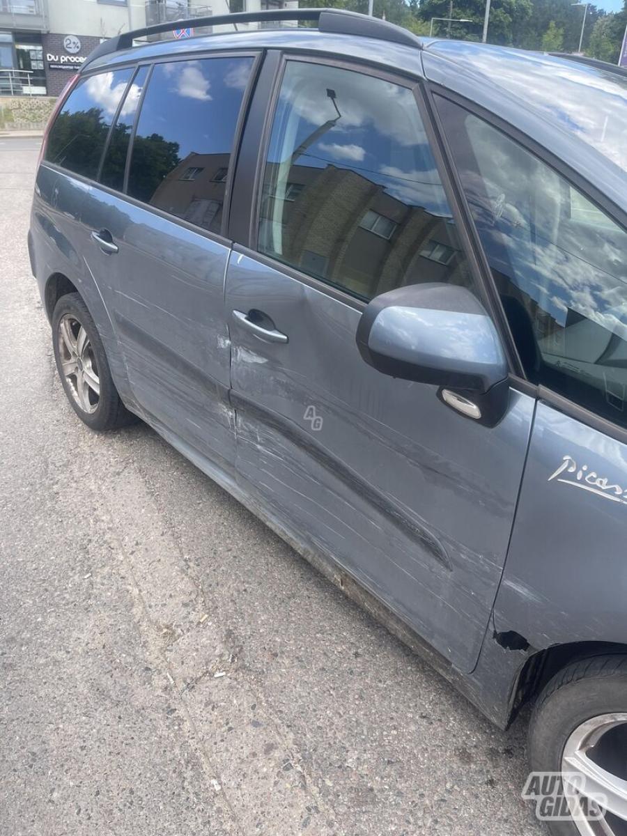 Ситроен C4 Grand Picasso 2008 в Вильнюс, объемом двигателя 1.60 л и пробегом 300 тыс. км за 649 €, фото 4 на AUTOMOTO.COM.LV