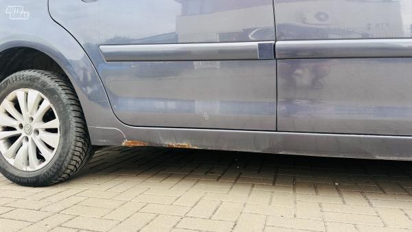 Citroen C4 Grand Picasso 2008 in Kaunas, with an engine capacity of 2.00 L and mileage of 270 thousand km for 1200 €, photo 6 on AUTOMOTO.COM.LV