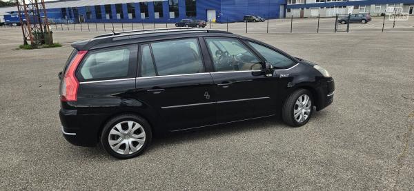 Citroen C4 Grand Picasso 2008 Kauņa, ar dzinēja tilpumu 2.00 L un nobraukumu 300 tūkst. km par 2950 €, foto 4 vietnē AUTOMOTO.COM.LV
