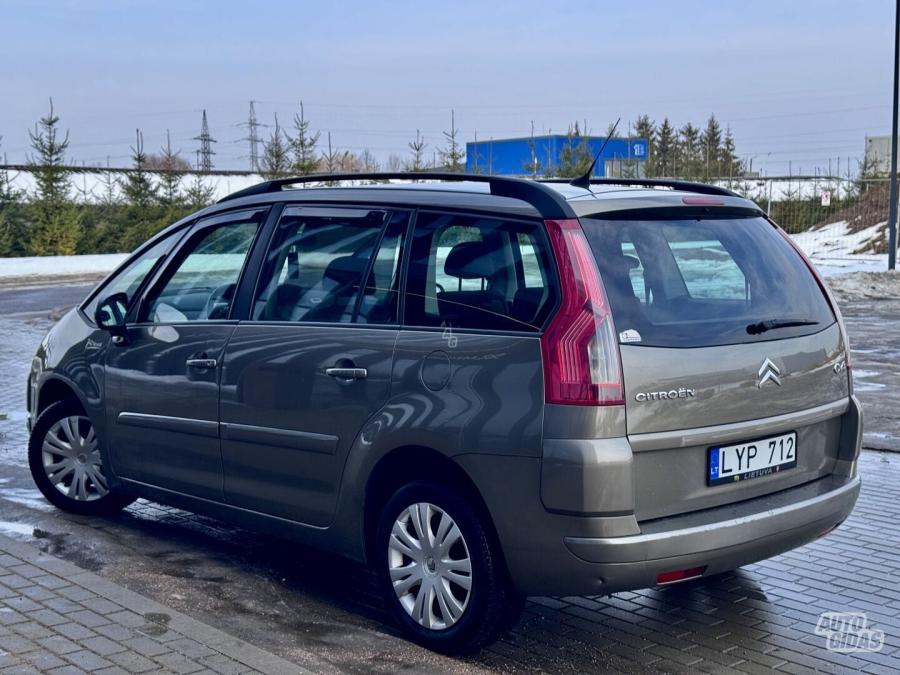 Citroen C4 Grand Picasso 2009 in Kaunas, with an engine capacity of 1.60 L and mileage of 309 thousand km for 1390 €, photo 2 on AUTOMOTO.COM.LV
