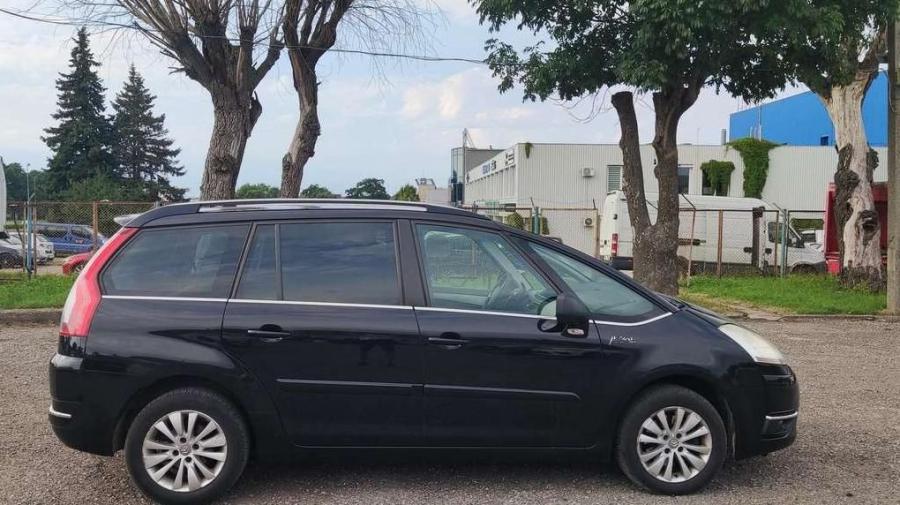 Ситроен C4 Grand Picasso 2009 в Клайпеда, объемом двигателя 2.00 л и пробегом 205 тыс. км за 1650 €, фото 3 на AUTOMOTO.COM.LV