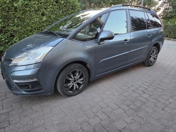 Ситроен C4 Grand Picasso 2010 в Радвилишкис, объемом двигателя 2.00 л и пробегом 230 тыс. км за 1850 €, фото 4 на AUTOMOTO.COM.LV