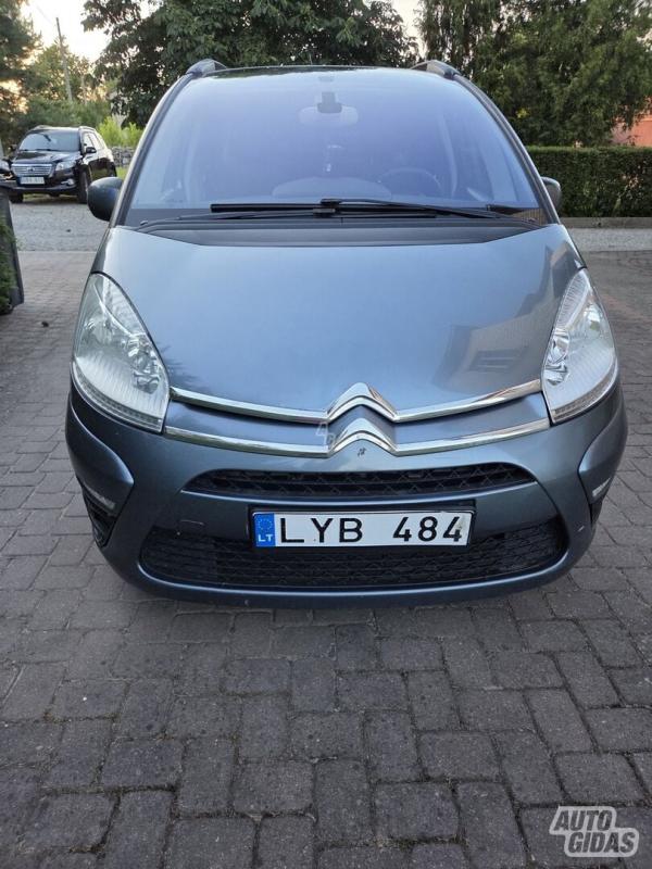 Ситроен C4 Grand Picasso 2010 в Радвилишкис, объемом двигателя 2.00 л и пробегом 230 тыс. км за 1850 €, фото 6 на AUTOMOTO.COM.LV