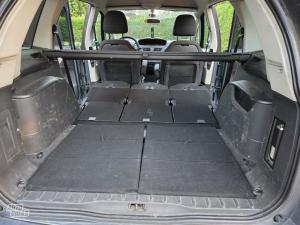 Citroen C4 Grand Picasso 2010 in Radviliskis, with an engine capacity of 2.00 L and mileage of 230 thousand km for 1850 €, photo 11 on AUTOMOTO.COM.LV