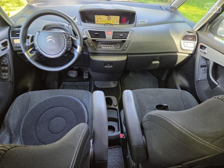 Citroen C4 Grand Picasso 2010 in Radviliskis, with an engine capacity of 2.00 L and mileage of 230 thousand km for 1850 €, photo 20 on AUTOMOTO.COM.LV