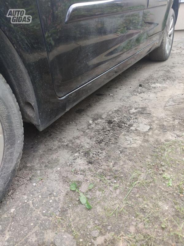 Citroen C4 Grand Picasso 2010 Kauņa, ar dzinēja tilpumu 1.60 L un nobraukumu 255 tūkst. km par 700 €, foto 9 vietnē AUTOMOTO.COM.LV