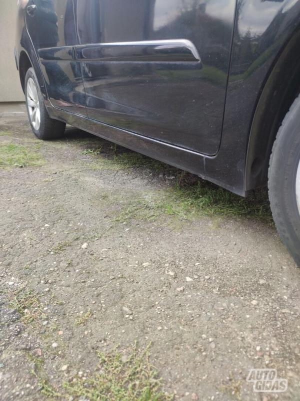 Citroen C4 Grand Picasso 2010 Kauņa, ar dzinēja tilpumu 1.60 L un nobraukumu 255 tūkst. km par 700 €, foto 10 vietnē AUTOMOTO.COM.LV