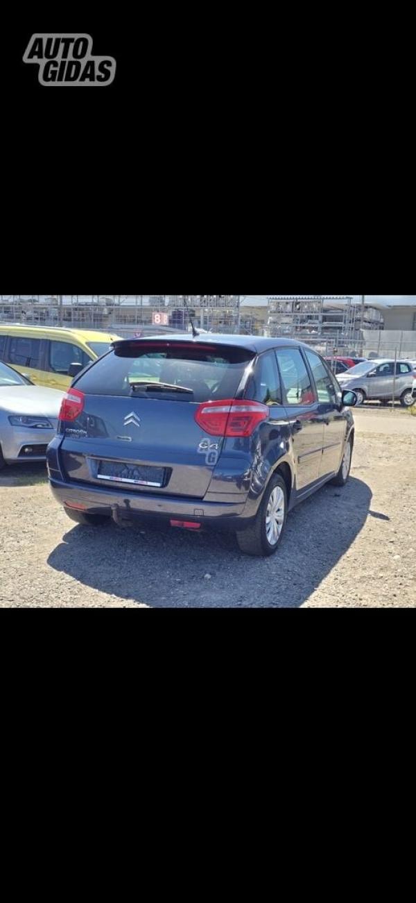 Citroen C4 Grand Picasso 2010 Kauņa vietnē Citroen C4 Grand Picasso 2010 Kauņa, ar dzinēja tilpumu 1.60 L un nobraukumu 200 tūkst. km par 999 €, foto 4 vietnē AUTOMOTO.COM.LV