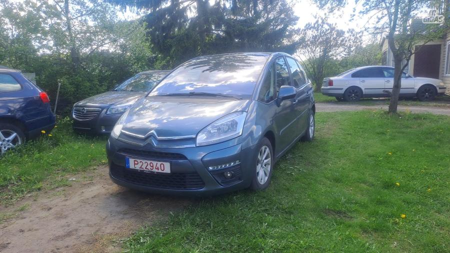 Citroen C4 Grand Picasso 2011 in Vilnius, with an engine capacity of 1.60 L and mileage of 253 thousand km for 2750 €, photo 1 on AUTOMOTO.COM.LV