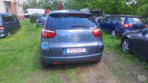 Citroen C4 Grand Picasso 2011 in Vilnius, with an engine capacity of 1.60 L and mileage of 253 thousand km for 2750 €, photo 6 on AUTOMOTO.COM.LV