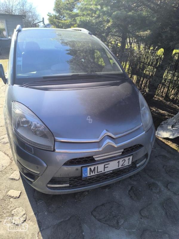 Citroen C4 Grand Picasso 2011 in Kaunas, with an engine capacity of 2.00 L and mileage of 225 thousand km for 2250 €, photo 1 on AUTOMOTO.COM.LV