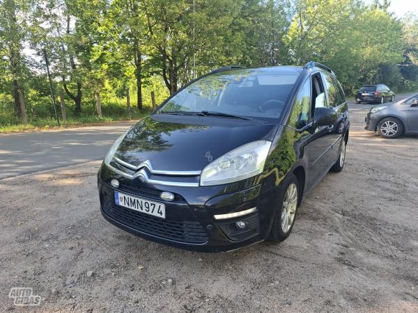 Citroen C4 Grand Picasso 2011 in Vilnius, with an engine capacity of 1.60 L and mileage of 356 thousand km for 1650 €, photo 2 on AUTOMOTO.COM.LV