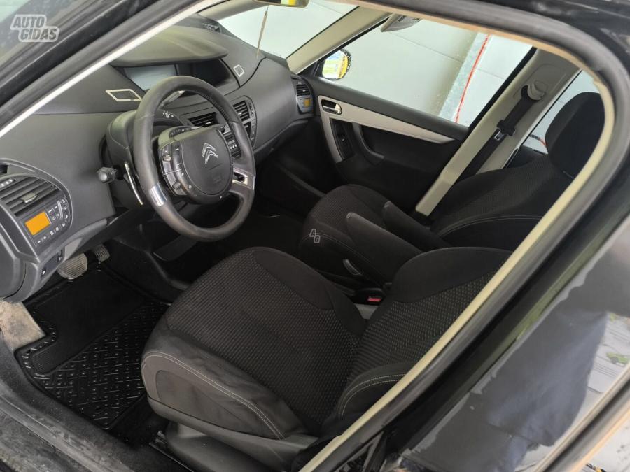 Citroen C4 Grand Picasso 2011 Kauņa, ar dzinēja tilpumu 1.60 L un nobraukumu 359 tūkst. km par 1890 €, foto 9 vietnē AUTOMOTO.COM.LV