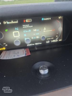 Citroen C4 Grand Picasso 2013 Viļņa, ar dzinēja tilpumu 1.60 L un nobraukumu 277 tūkst. km par 3950 €, foto 8 vietnē AUTOMOTO.COM.LV