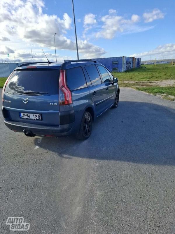 Ситроен C4 Grand Picasso 2009 в Шяуляй на AUTOMOTO.COM.LV Ситроен C4 Grand Picasso 2009 в Шяуляй, объемом двигателя 1.60 л и пробегом 402 тыс. км за 1100 €, фото 5 на AUTOMOTO.COM.LV