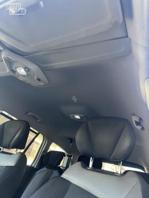 White Citroen C4 Grand Picasso 2015 in Klaipeda, with an engine capacity of 1.60 L and mileage of 325 thousand km for 4900 €, photo 25 on AUTOMOTO.COM.LV