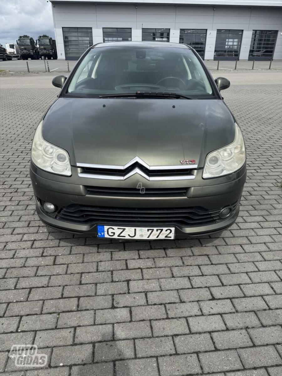Zaļš Citroen C4 2005 Klaipėda, ar dzinēja tilpumu 1.60 L un nobraukumu 275 tūkst. km par 1550 €, foto 3 vietnē AUTOMOTO.COM.LV