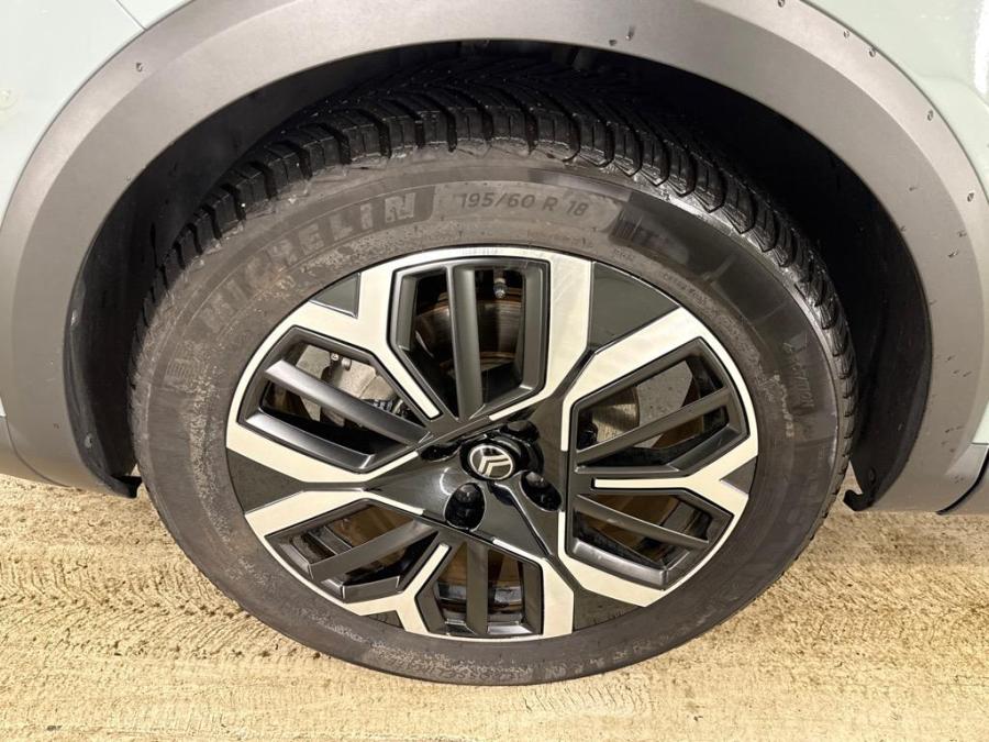 Zaļš Citroen C4 2025 Rīga, ar dzinēja tilpumu 0.00 L un nobraukumu 23 tūkst. km par 26990 €, foto 10 vietnē AUTOMOTO.COM.LV