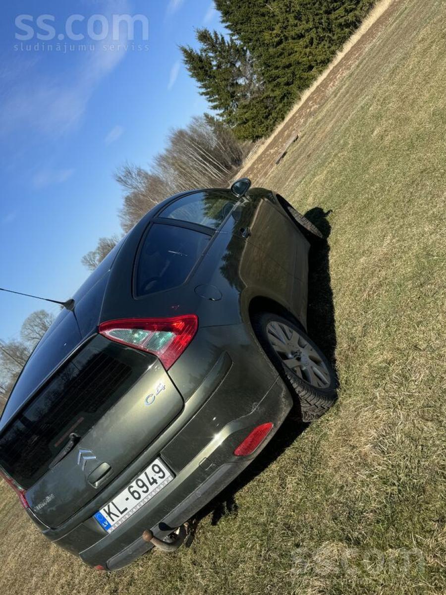 Zaļš Citroen C4 2006 Limbaži, ar dzinēja tilpumu 1.60 L un nobraukumu 375 tūkst. km par 500 €, foto 8 vietnē AUTOMOTO.COM.LV