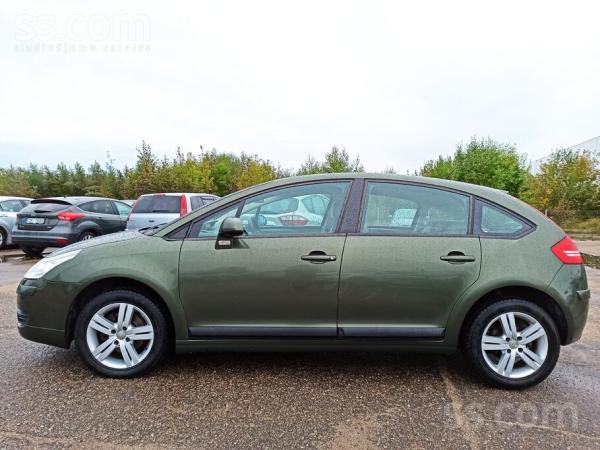 Zaļš Citroen C4 2006 Daugavpils, ar dzinēja tilpumu 1.60 L un nobraukumu 0 tūkst. km par 2100 €, foto 5 vietnē AUTOMOTO.COM.LV