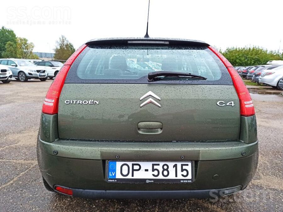 Zaļš Citroen C4 2006 Daugavpils, ar dzinēja tilpumu 1.60 L un nobraukumu 0 tūkst. km par 2100 €, foto 7 vietnē AUTOMOTO.COM.LV