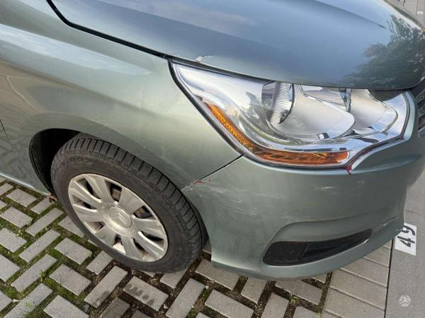 Green Citroen C4 2010 in Kaunas, with an engine capacity of 1.56 L and mileage of 185 thousand km for 1999 €, photo 8 on AUTOMOTO.COM.LV