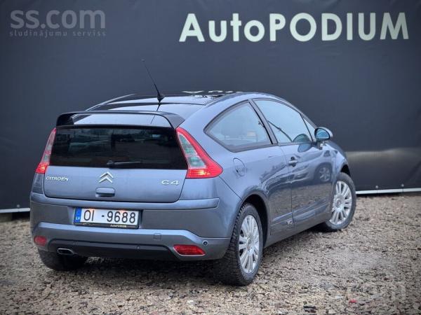 Grey Citroen C4 2005 in Riga, with an engine capacity of 2.00 L and mileage of 111 thousand km for 2990 €, photo 6 on AUTOMOTO.COM.LV