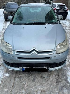 Pelēks Citroen C4 2006 Viļņa, ar dzinēja tilpumu 1.59 L un nobraukumu 236 tūkst. km par 900 €, foto  vietnē AUTOMOTO.COM.LV