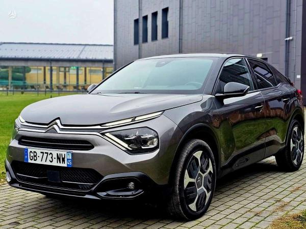 Pelēks Citroen C4 2021 Tauragė, ar dzinēja tilpumu 1.50 L un nobraukumu 159 tūkst. km par 9500 €, foto 1 vietnē AUTOMOTO.COM.LV