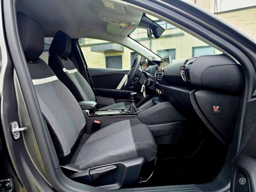 Pelēks Citroen C4 2021 Tauragė, ar dzinēja tilpumu 1.50 L un nobraukumu 159 tūkst. km par 9500 €, foto 22 vietnē AUTOMOTO.COM.LV